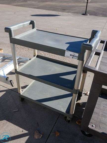 Winco UC2415 Bus Cart - Roller Auctions