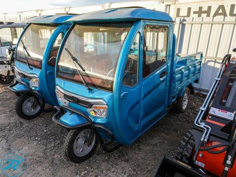 New 2024 Meco MC16 RWD Electric 3-Wheel Utility Cart - Roller Auctions