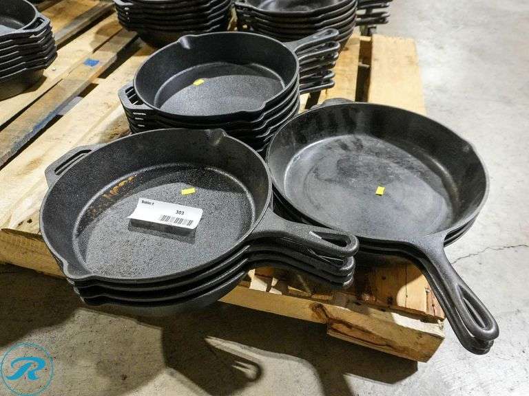 (13) Cast Iron Skillets, 12" - Roller Auctions