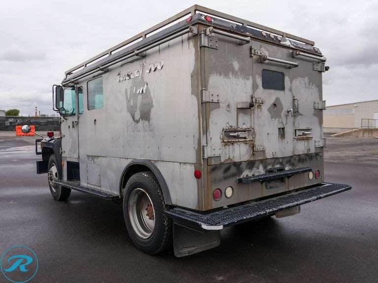 1990 Ford F700 Conventional Cab Armored Truck - Roller Auctions