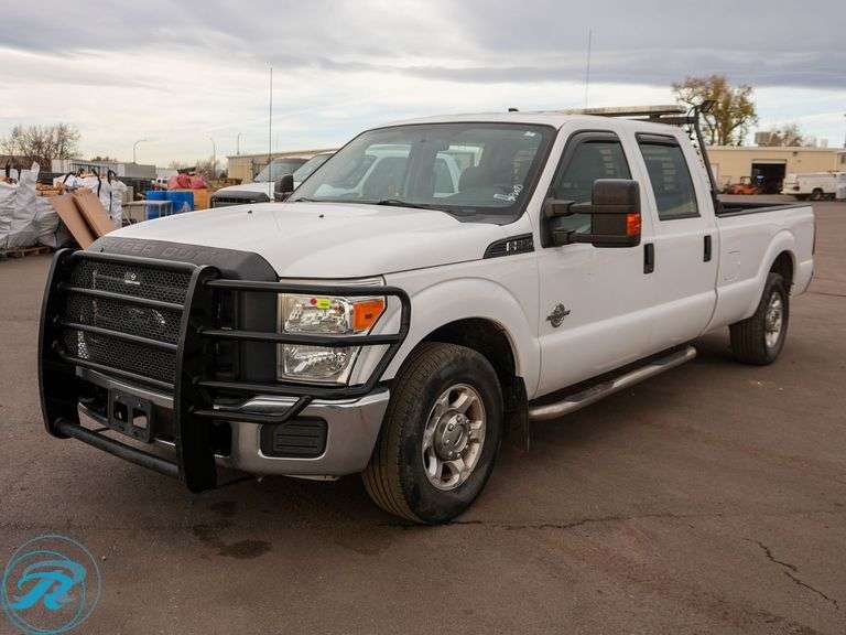 2016 Ford F250 XL RWD Crew Cab Pickup - Roller Auctions