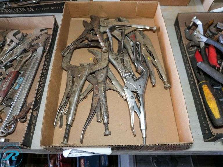 Tray of Locking Clamps - Roller Auctions
