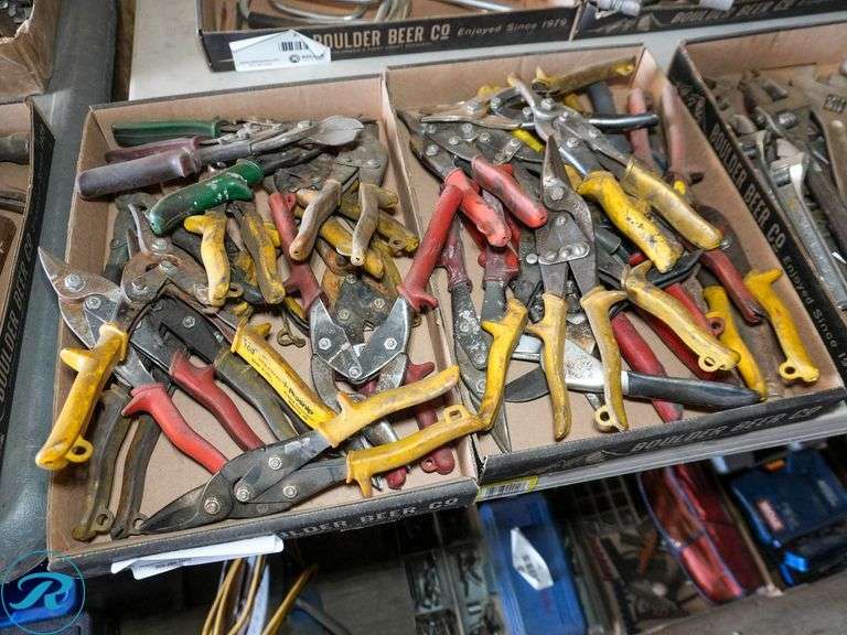 (2) Trays of Snips - Roller Auctions