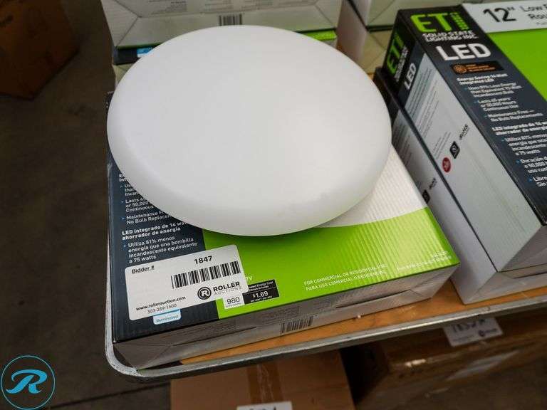ETI Lighting 12" Low Profile Round Flush Mount LED Light - Roller Auctions