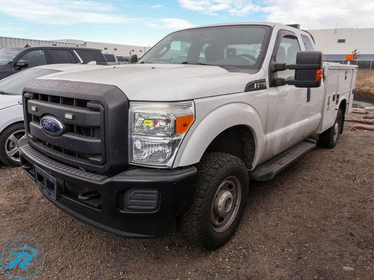 2016 Ford F350 Super Duty XL 4WD Super Cab Utility - Roller Auctions