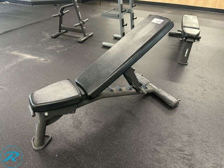 Torque Fitness Adjustable Bench - Roller Auctions