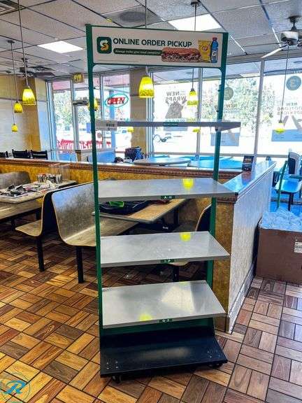 Metal Display Rack - Roller Auctions