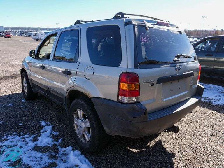 2003 Ford Escape XLT 4WD - Roller Auctions