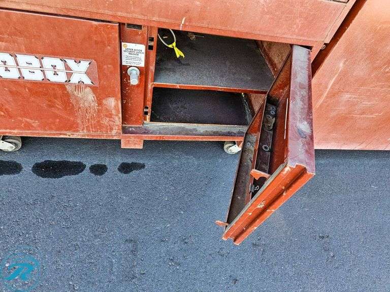 Jobox 674990 Jobsite Cabinet on Casters - Roller Auctions