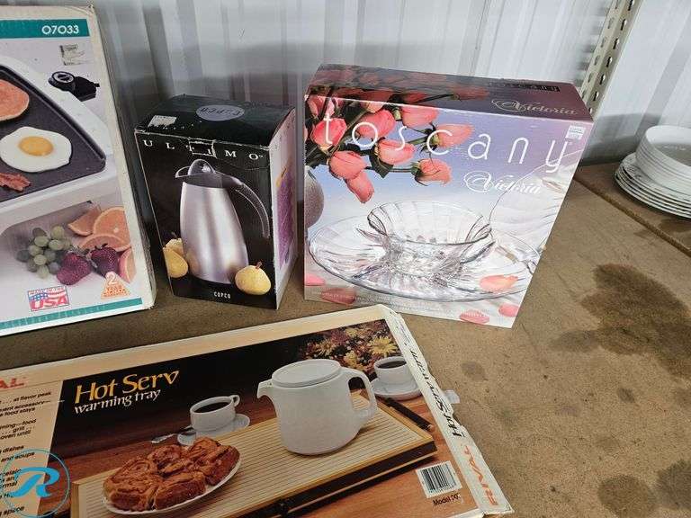 Assorted Cookware - Roller Auctions