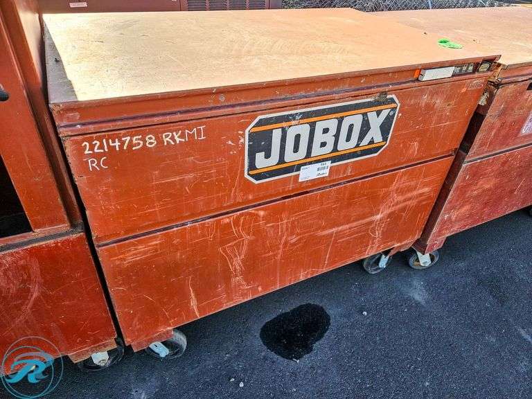 Jobox Gang Box on Casters - Roller Auctions