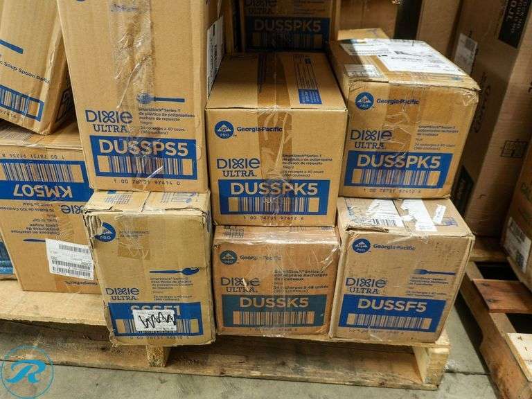 Pallet of Dixie Plastic Ware and Lids - Roller Auctions