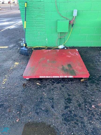 LOW PROFILE FLOOR SCALE 4'x4" WITH RIVAL MODEL 185 DIGITAL INDICATOR ...