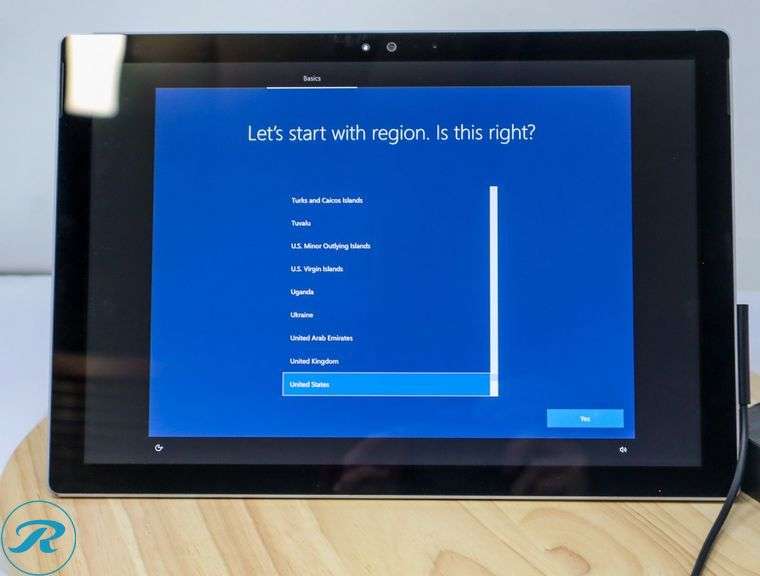 Microsoft Surface Pro 4 Tablet, 128GB. - Like New/Scratches on Back ...