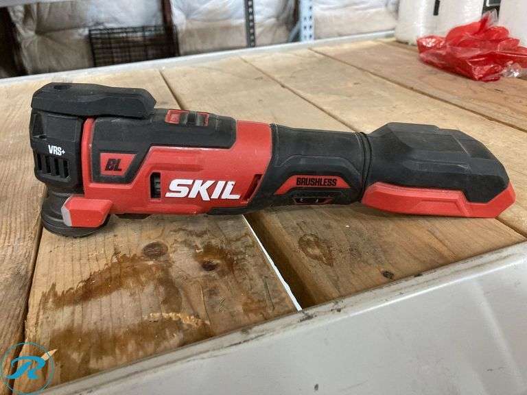 Out of Box Store Display Models- (1) Skil Portable Circular Saw (1 ...