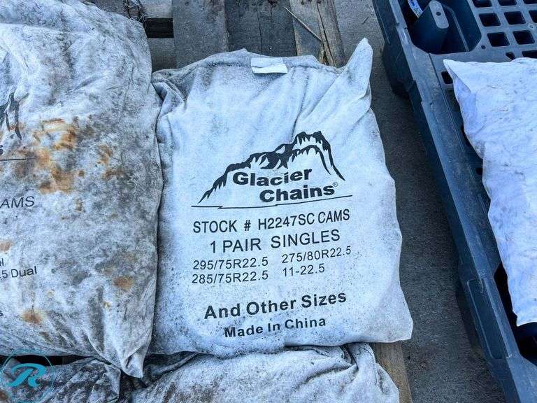 Pallet of Semi Tire Chains, 6-Sets - Roller Auctions