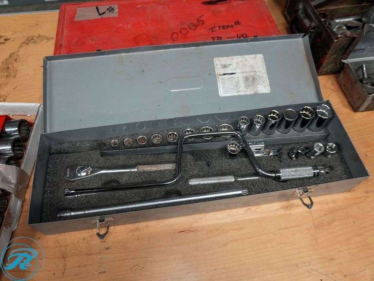 Wrench and Socket Set - Roller Auctions