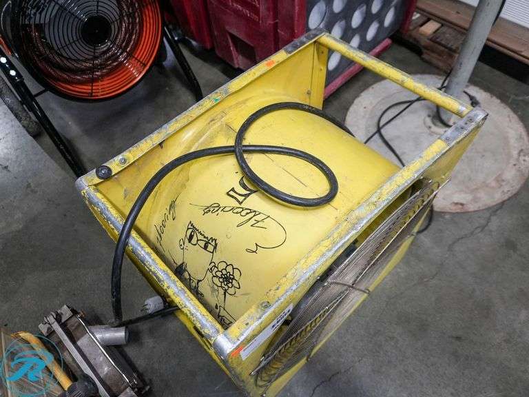 Super VAC P200SE Ventilating System, 115/230V, 18" - Roller Auctions