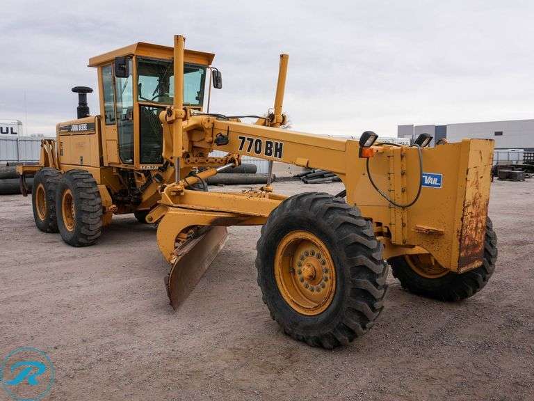 1996 John Deere 770BH Motor Grader - Roller Auctions
