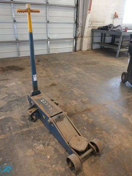 93660 10-Ton Floor Jack - Roller Auctions