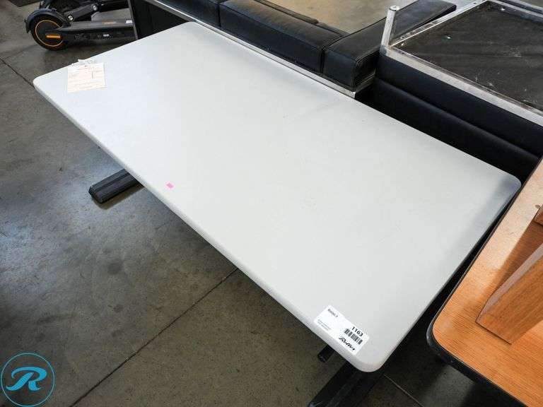 Adjustable Height Table - Roller Auctions
