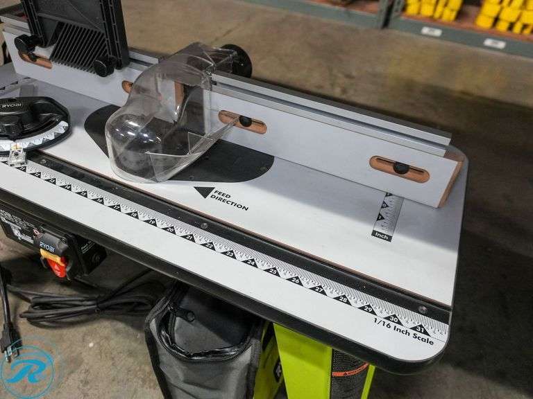Ryobi A25RT03 Router Table With R163G Router - Roller Auctions