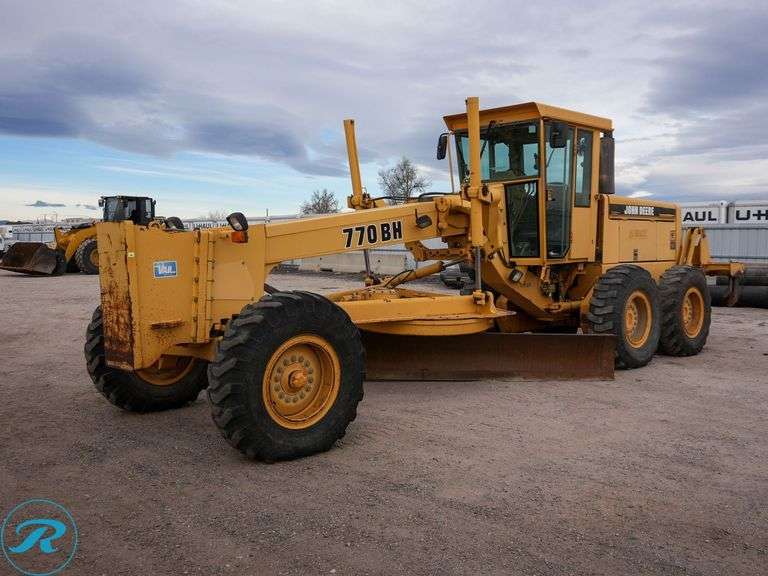 1996 John Deere 770BH Motor Grader - Roller Auctions