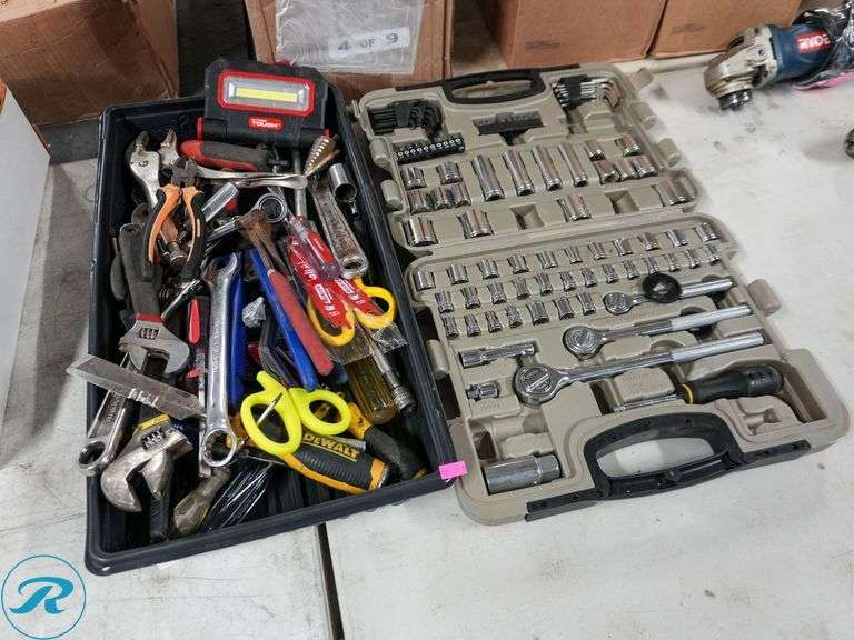 Tray of Assorted Hand Tools and Socket Set (Incomplete) - Roller Auctions