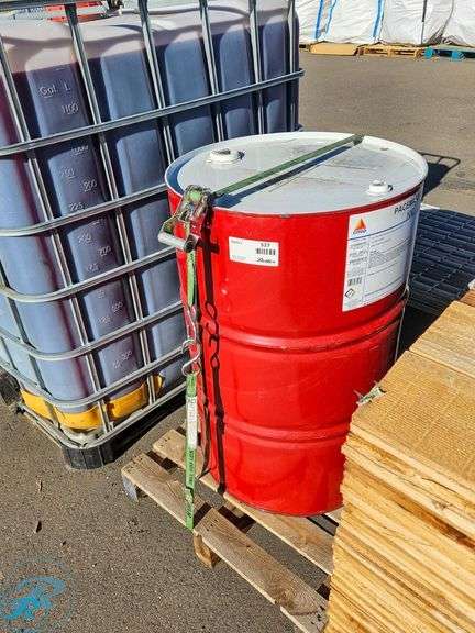 55-Gallon Barrel of Pacemaker 100 General Purpose Lubricant - Roller ...