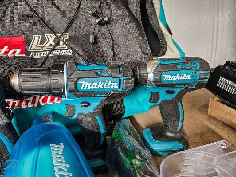 (6) Makita 18V Power Tools: Saws, Drills, Light and Vacuum (Tools Only ...