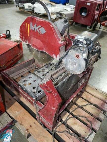 MK Diamond 2000 Series Brick Saw - Roller Auctions