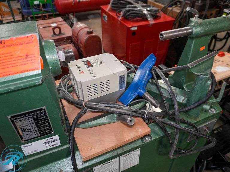 Woodfast M410 Lathe - Roller Auctions