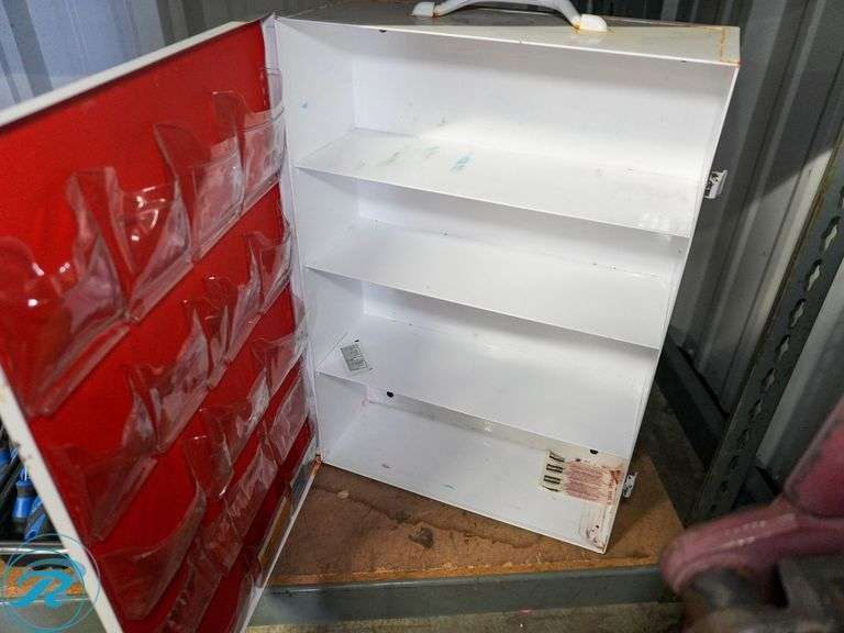 Wall Mount First Aid Kit - Roller Auctions