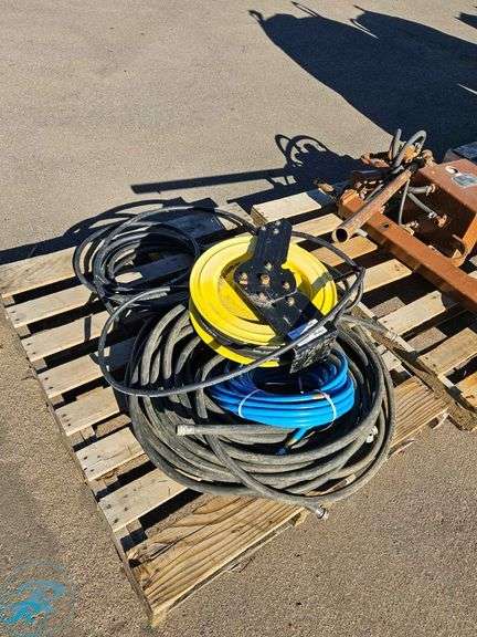 Pallet of Hose Reel and Hoses - Roller Auctions
