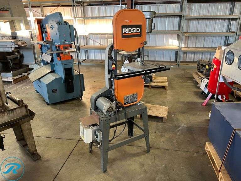 Ridgid BS14002 Bandsaw, 3/4Hp, 208-230V, Single Phase - Roller Auctions