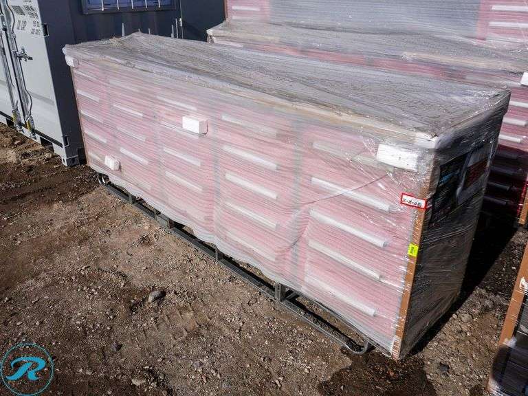 New Chery 25-Drawer Workbench, 10' Long - Roller Auctions