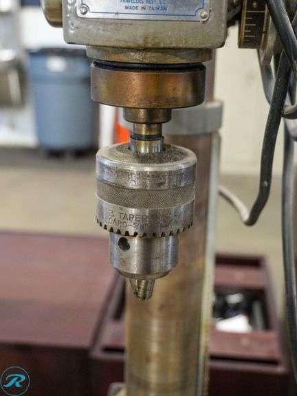 Carolina SF-15 Pedestal Drill Press, 5/8" Chuck, 12-Speed - Roller Auctions