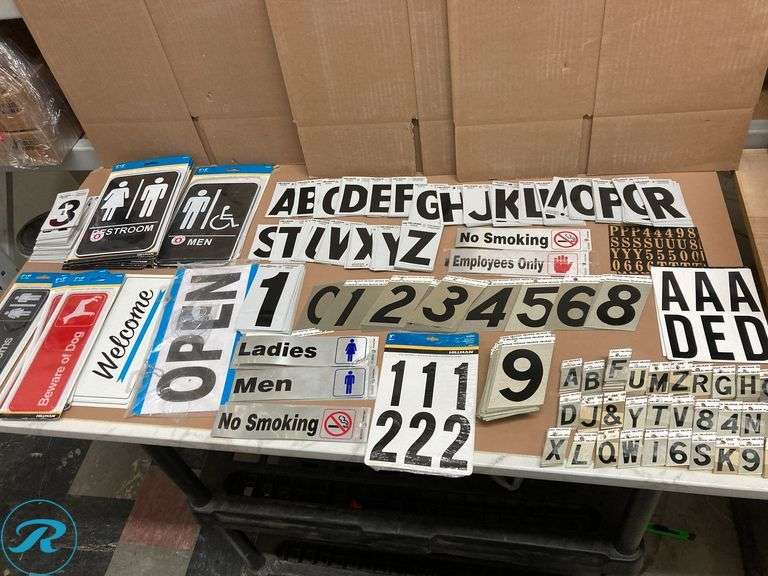 New- Assorted Letters, Numbers, Signs (Plastic and Metal) - Roller Auctions