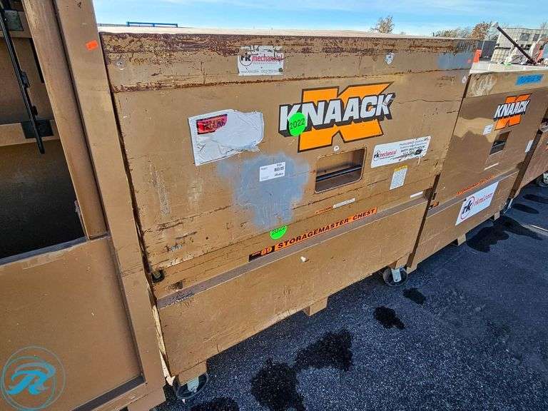 Knaack 89 Storage Master Chest on Casters - Roller Auctions