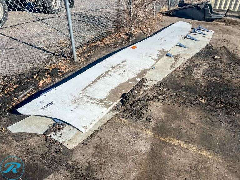 TransTek Trailer Side Skirts for Semi Trailer - Roller Auctions