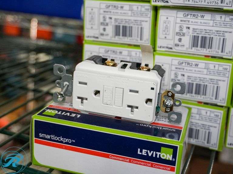 (13) Levinton GFTR2-W GFCI Outlets - Roller Auctions