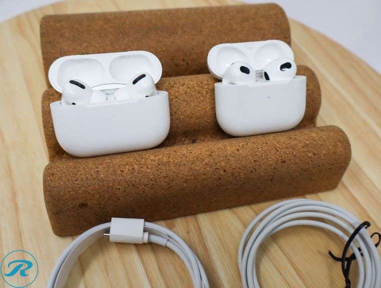 AirPod Pro Gen 1 - Used/ Scratched; AirPod Gen 3 - Used/ Scratched ...