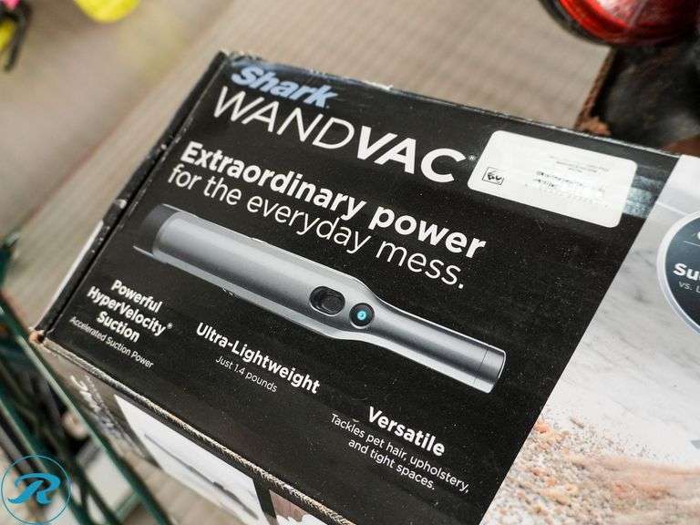 Shark WV200 Wand Vac - Roller Auctions