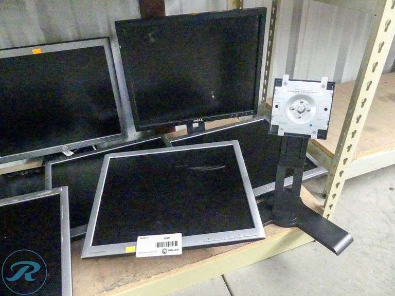 Shelf of (8) Computer Monitors - Roller Auctions
