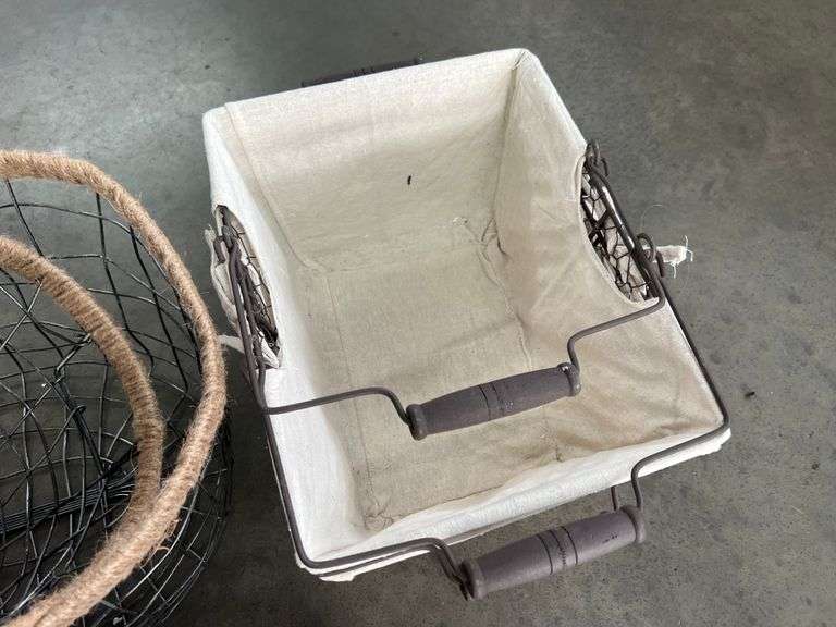 (10) Baskets - Roller Auctions