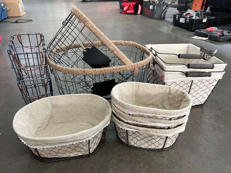 (10) Baskets - Roller Auctions