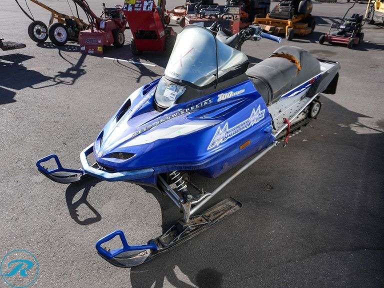 Yamaha Mountain Max Snow Mobile, 700 Tripple, Gas, Showing 4161 Miles ...