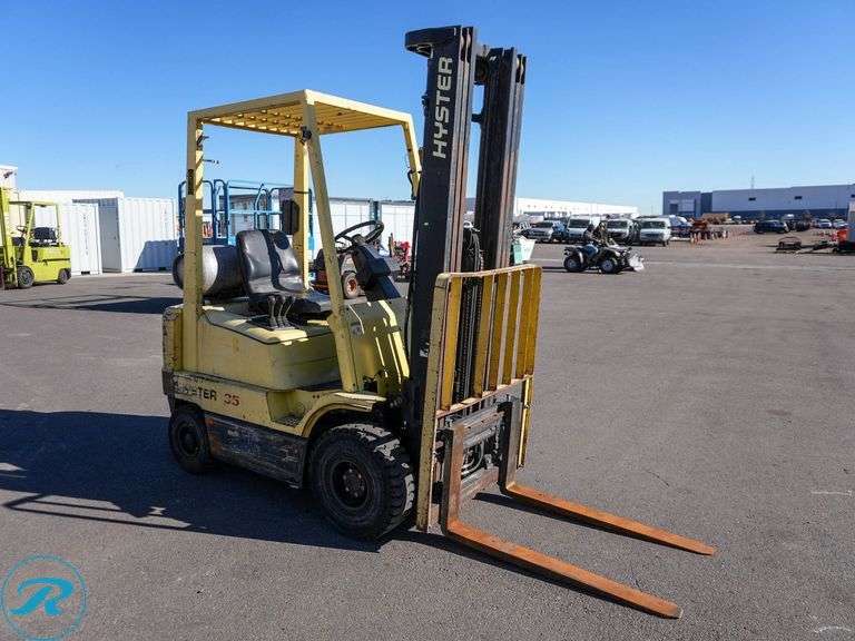 Hyster H35XM Forklift - Roller Auctions