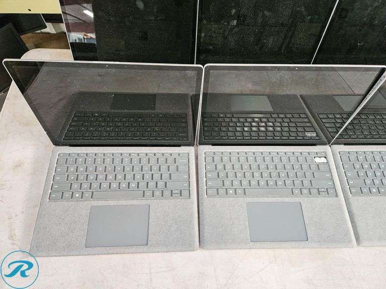 10 Microsoft 1867 Touchscreen Laptops Roller Auctions