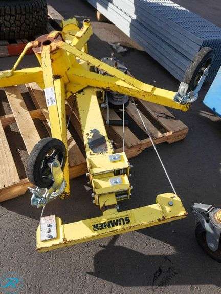 Sumner R-100/R-150 Hoist (Missing Cart) - Roller Auctions